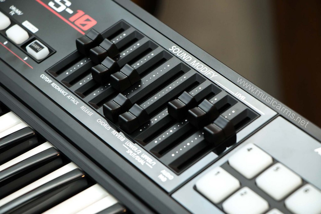 Roland XPS-10 Synthesizer | Music Arms ศูนย์รวมคีย์บอร์ดไฟฟ้า Roland