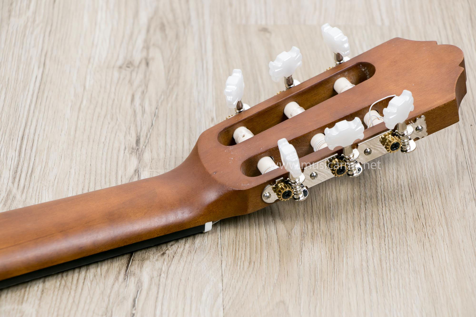 Yamaha CS40 (1) | Music Arms