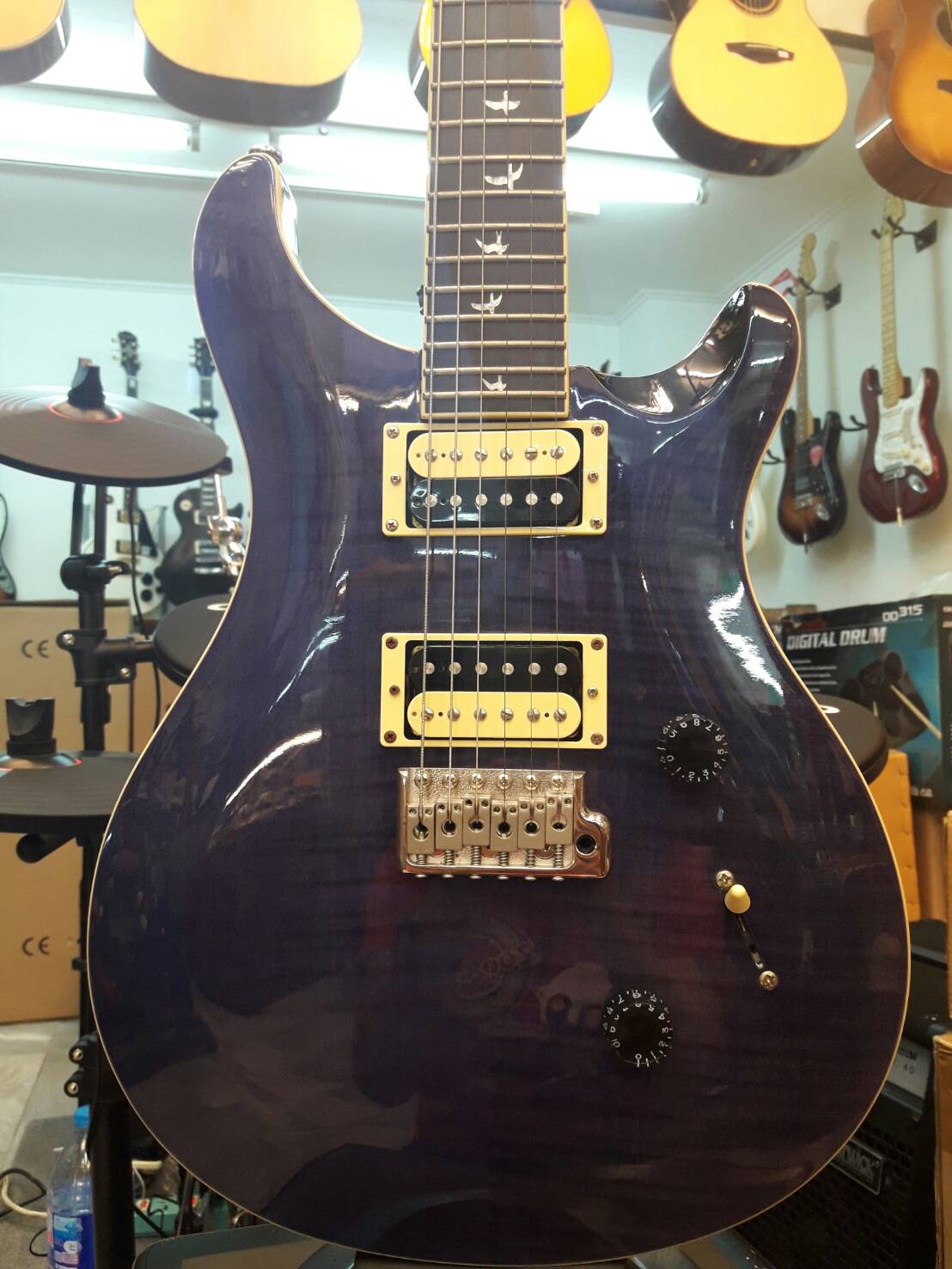 prs-custom-24-Carved Figured Maple | Music Arms