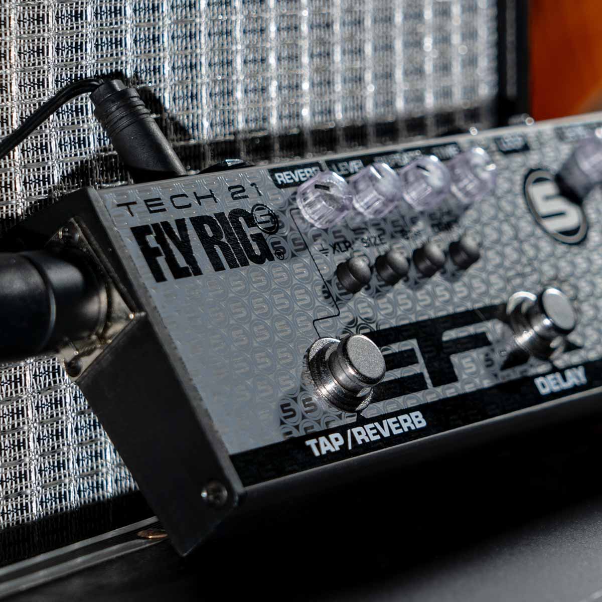 Tech 21 Fly Rig 5 v2 มัลติเอฟเฟค | Music Arms ศูนย์รวมเครื่องดนตรี ...