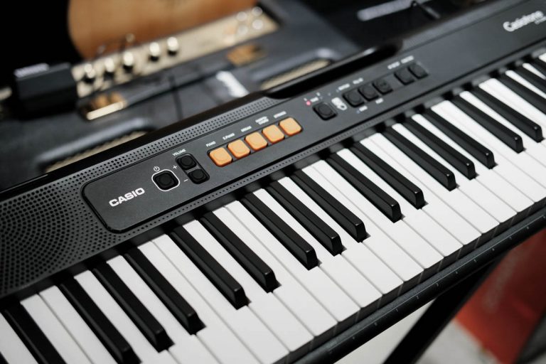 Casio CT-S100 คีย์บอร์ดไฟฟ้า | Music Arms ศูนย์รวมคีย์บอร์ดไฟฟ้า Casio