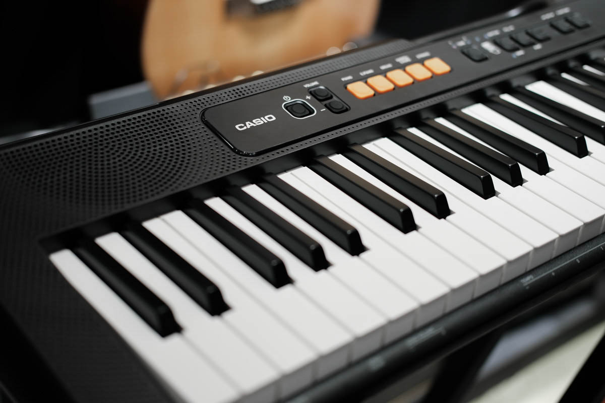 Casio CT-S100 คีย์บอร์ดไฟฟ้า | Music Arms ศูนย์รวมคีย์บอร์ดไฟฟ้า Casio