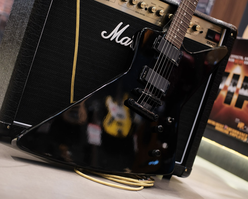 1984 Explorer EX Epiphone | Music Arms