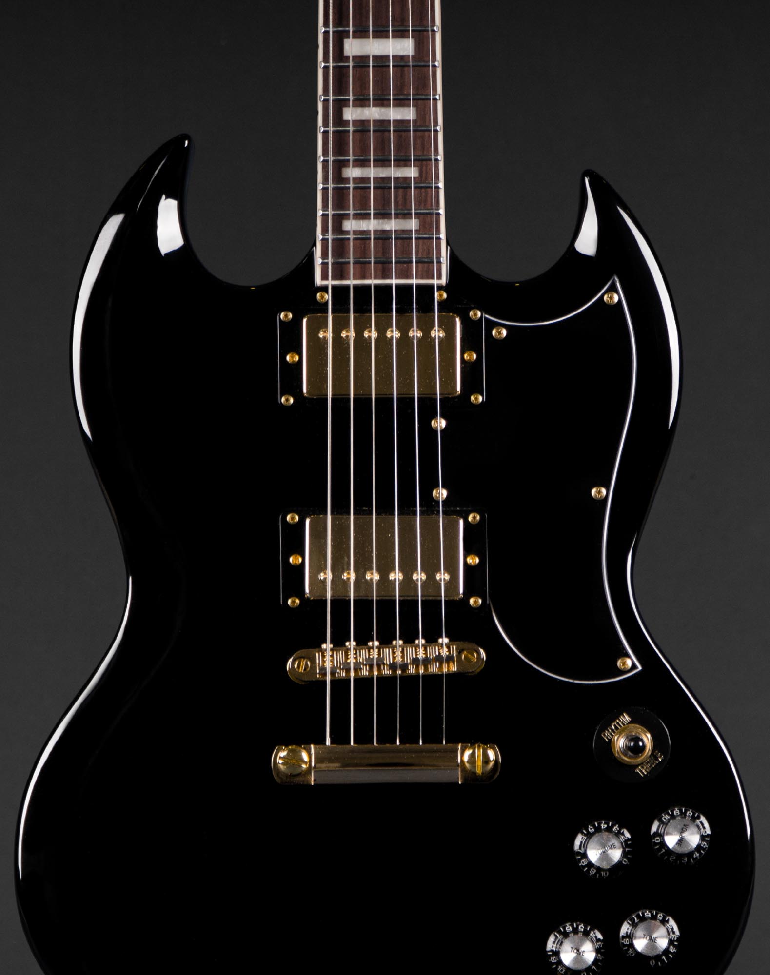 Gusta GSG Black Edition กีตาร์ไฟฟ้า | Music Arms ศูนย์รวมเครื่องดนตรี ...