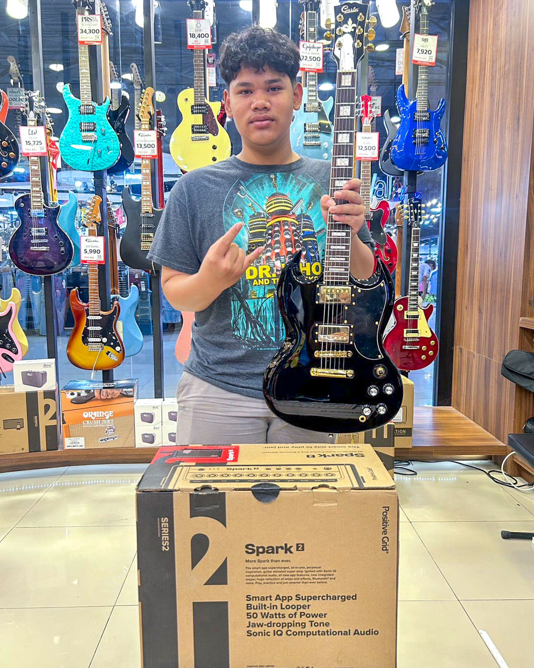 Gusta GSG Black Edition กีตาร์ไฟฟ้า | Music Arms ศูนย์รวมเครื่องดนตรี ...