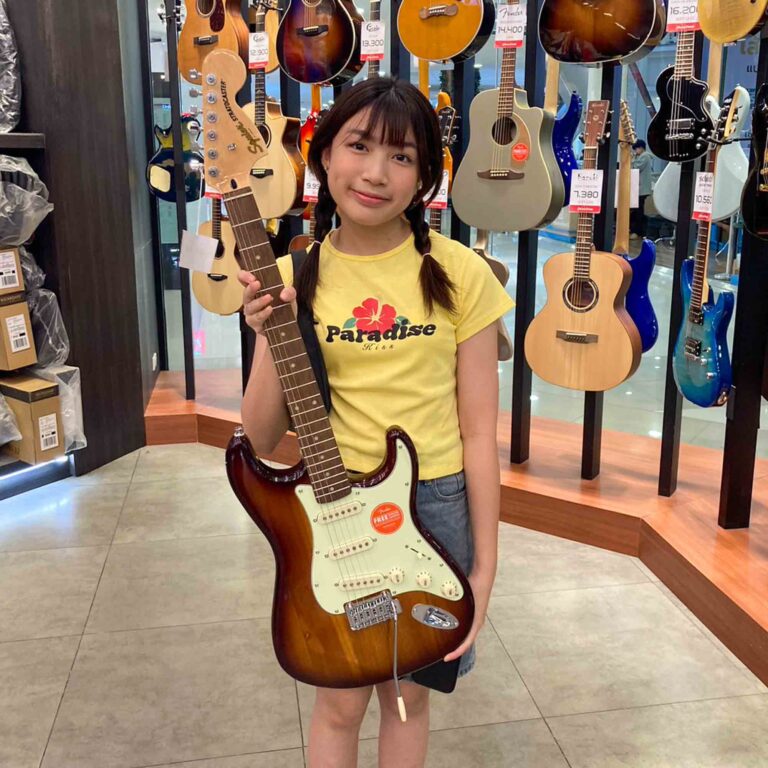 Squier FSR Affinity Stratocaster Honey Burst กีตาร์ไฟฟ้า | Music Arms ...