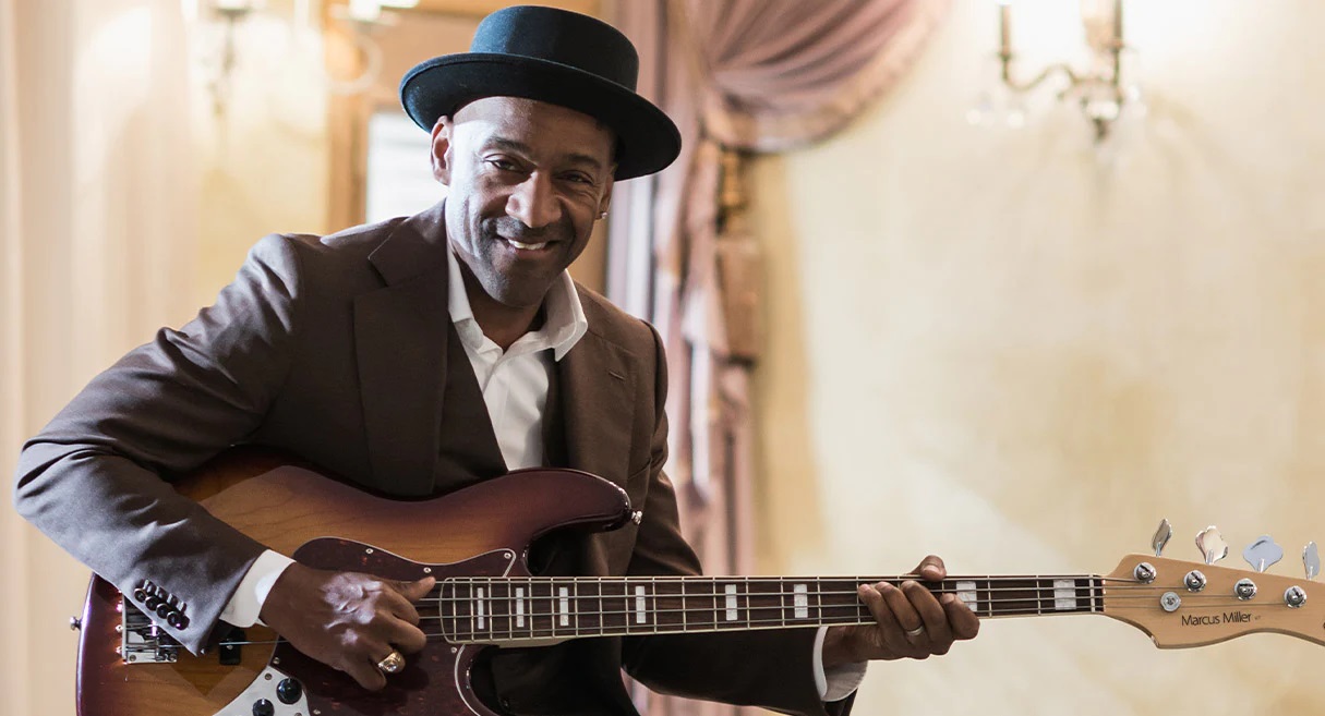 ทำไม Larry Carlton และ Marcus Miller ถึงร่วมออกแบบกับแบรนด์ Sire ...