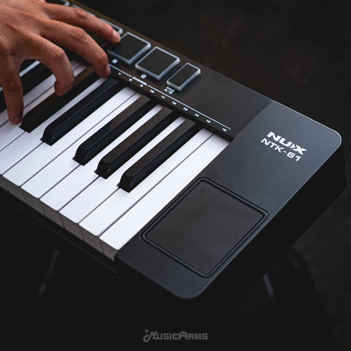 Nux NTK-61 MIDI Keyboard | Music Arms ศูนย์รวมเครื่องดนตรี ตั้งแต่ ...