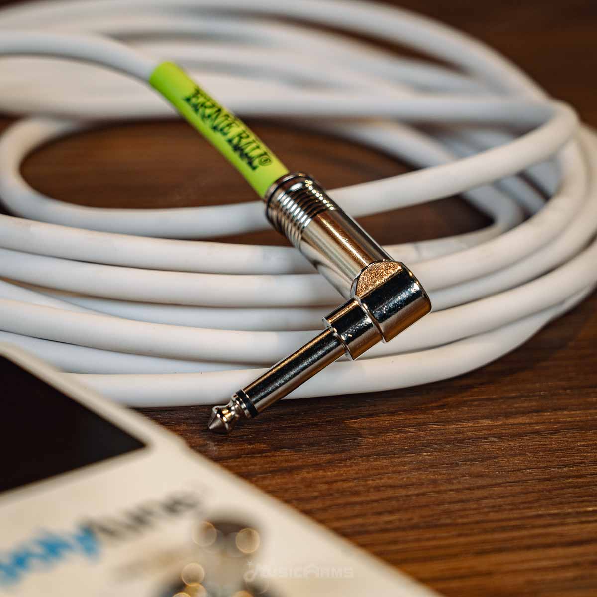 Ernie Ball Classic Instrument Cables สายแจ็ค | Music Arms ศูนย์รวม ...