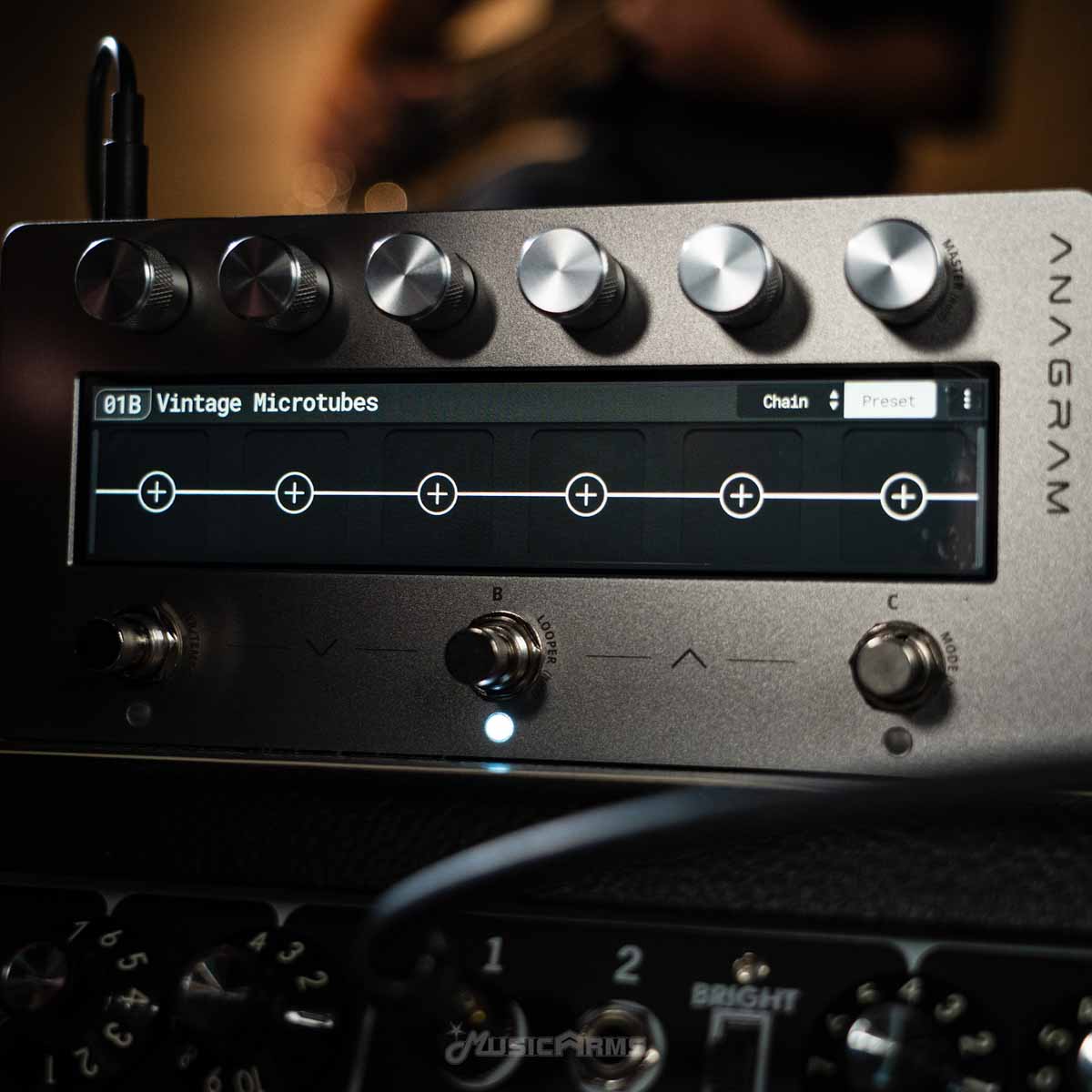 Darkglass Anagram Bass Multi-Effects Pedal and Amp Modeler มัลติเอฟเฟค ...