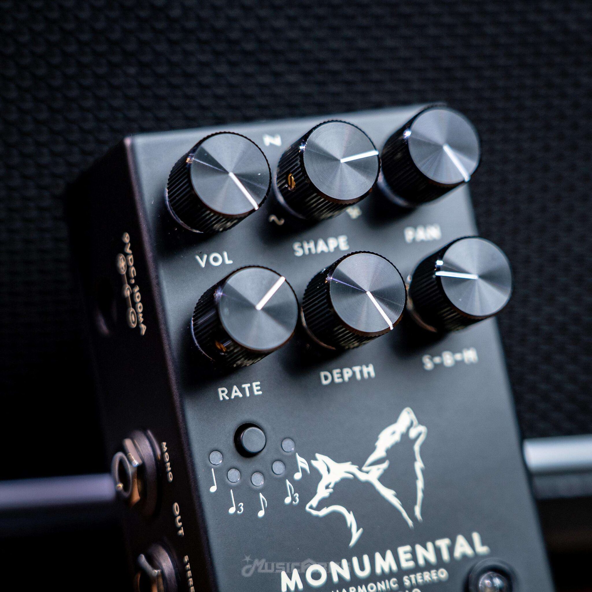 Walrus Audio Monumental Harmonic Stereo Tremolo เอฟเฟคกีตาร์ | Music ...