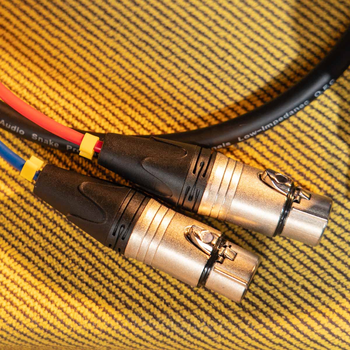 Preme Audio ST-mini | ไวเลสอินเอียร์มอนิเตอร์ 2.4GHz | Music Arms ศูนย์ ...